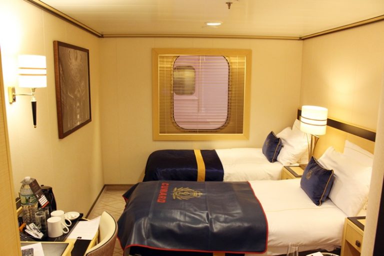 Queen Mary 2 Kabine mit Atriumblick - Cheesecake Cruises - Der ...